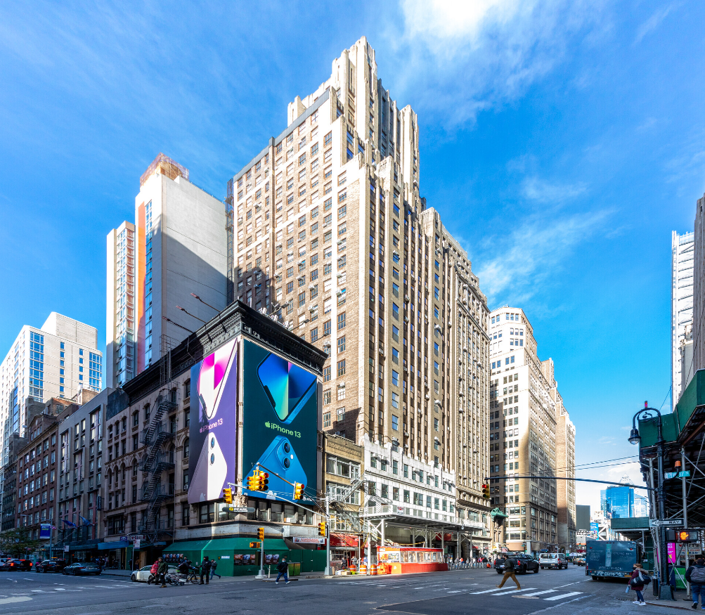 545 Eighth Avenue | 1,733 RSF (Direct Lease) | Noah & Co